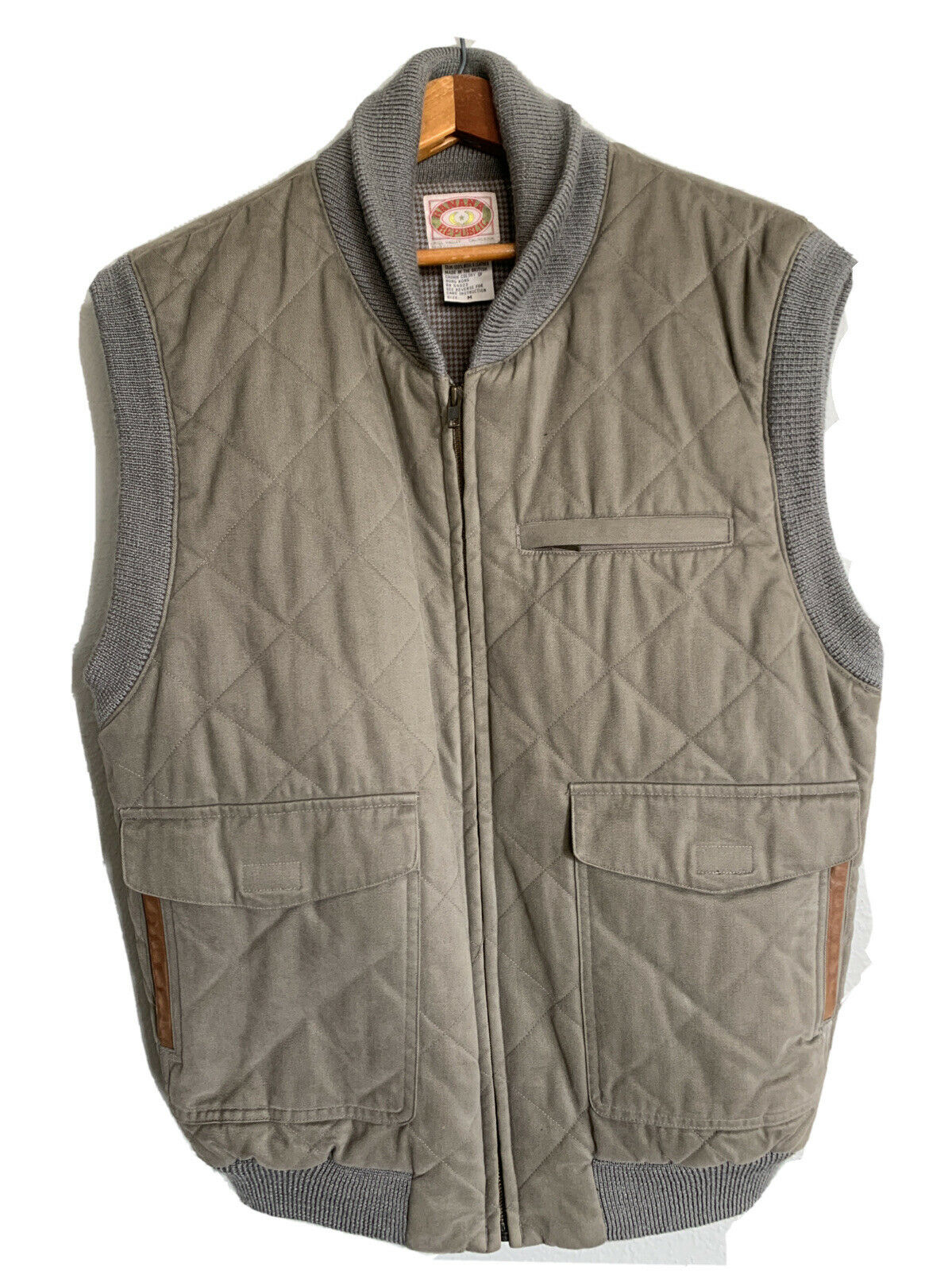 Up Vest – Abandoned Republic