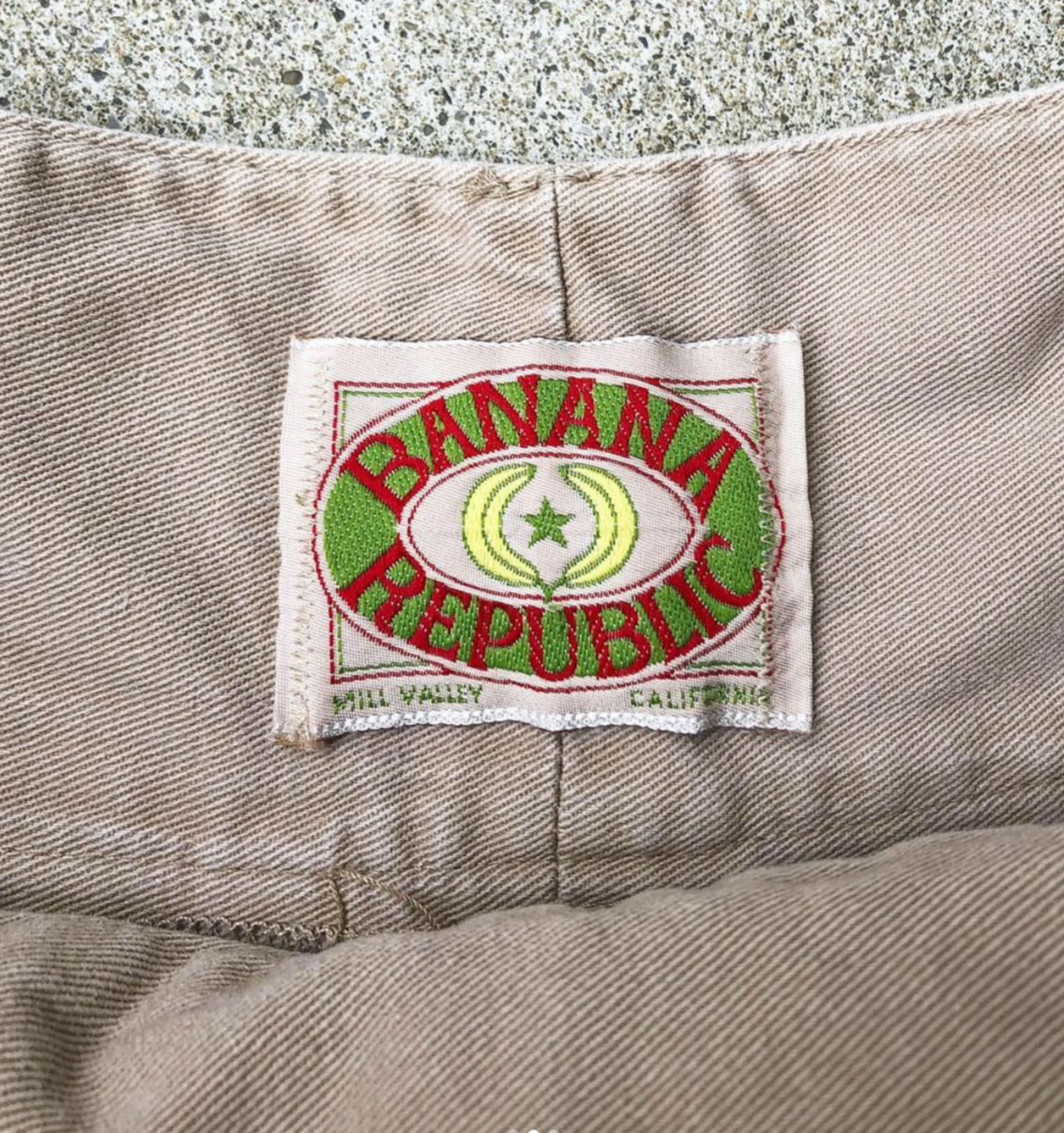 Banana Republic Clothing Tag and Logo Guide – Abandoned Republic